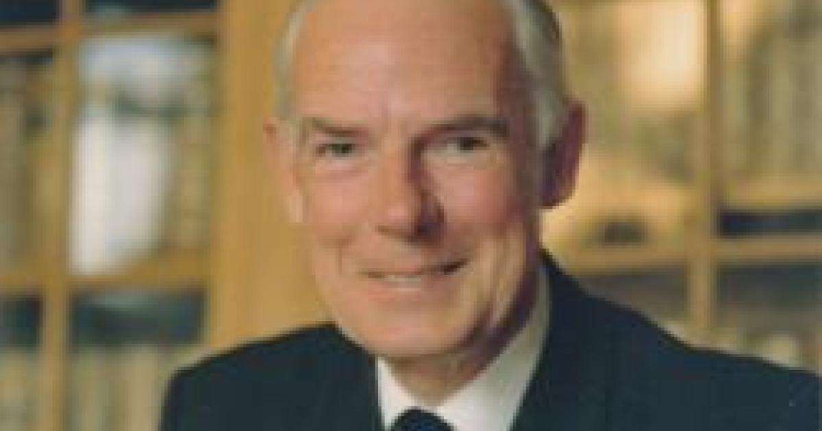 Dr William Malcolm Murray Lyon FRCP Edin | Royal College of Physicians of Edinburgh